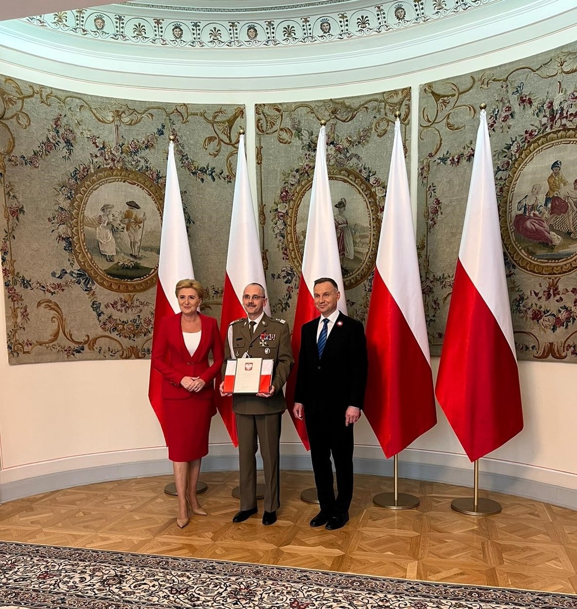 Flaga RP dla Komendy Głównej SG - Aktualności Komenda Główna Straży ...