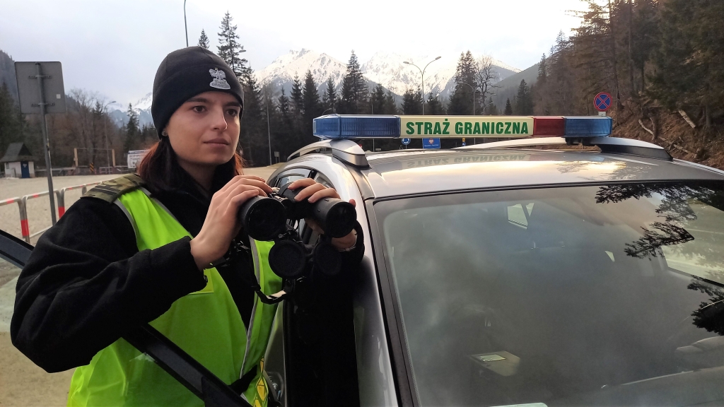 W mundurze im do twarzy. Kobiety w SG - Aktualności Komenda Główna ...